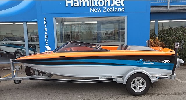 Phil Birss Marine :: Hamilton Jet 470 Sportsman: